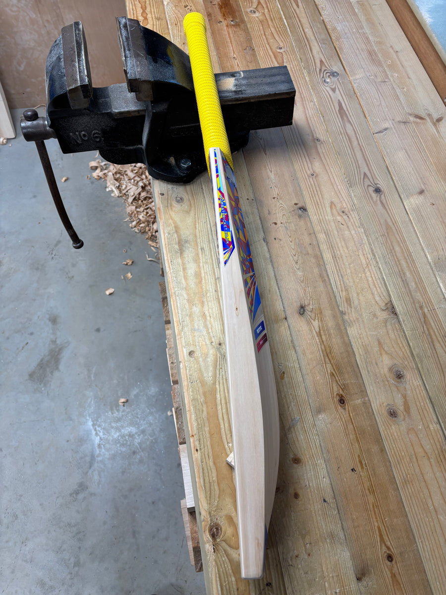 WOMBAT ONYX PRO 5* – Wombat Cricket